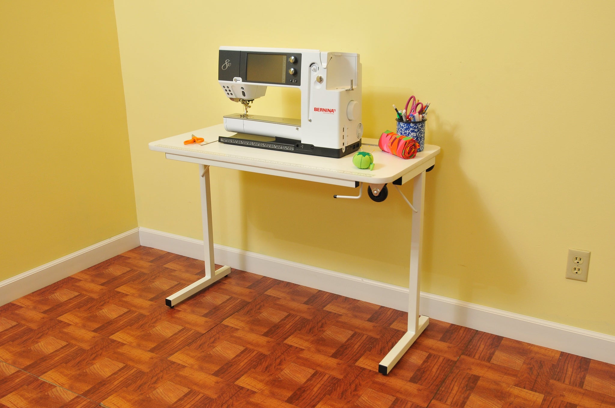 Gidget II Folding Sewing & Craft Table – She Sewing Tables